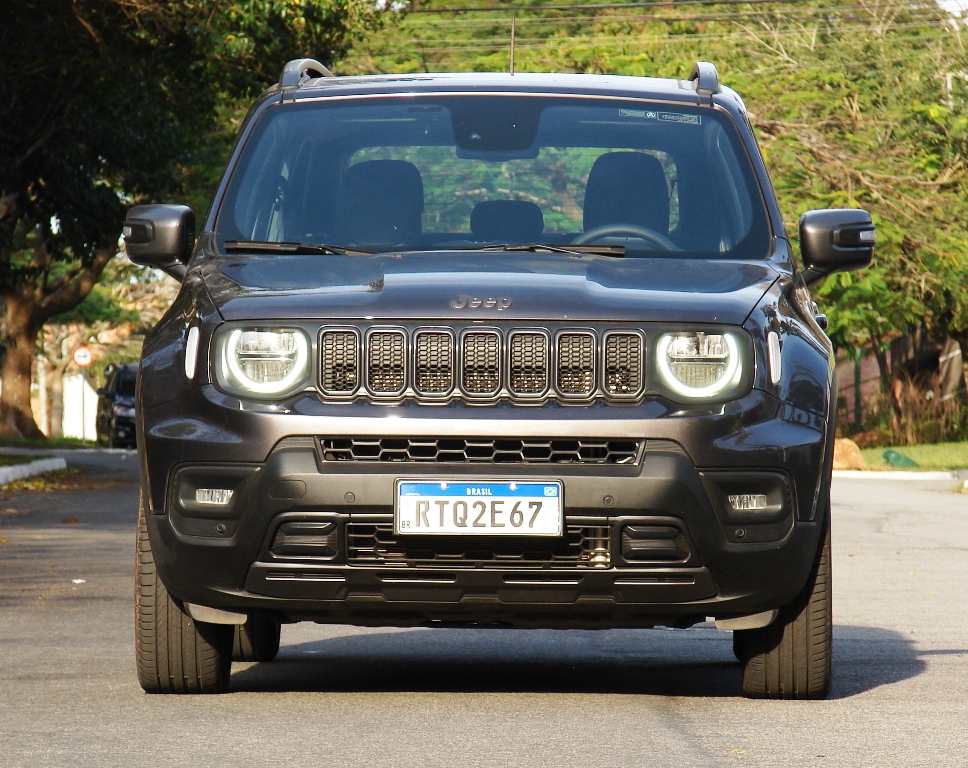 Avaliação: Jeep Renegade Sport e Renegade Série S T270 2023 : AutoAgora ...