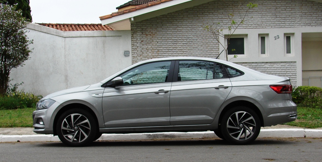 Avaliação: VW Virtus Highline e Comfortline 2022 : AutoAgora.com.br