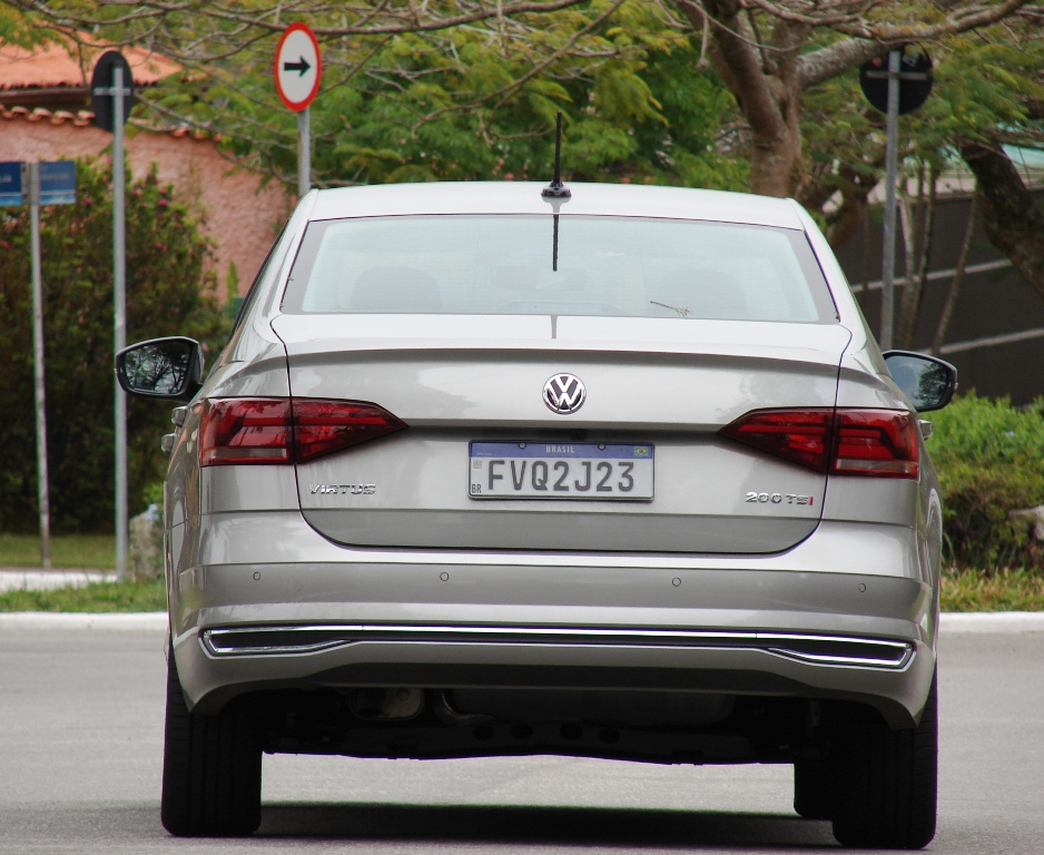Avaliação: VW Virtus Highline e Comfortline 2022 : AutoAgora.com.br