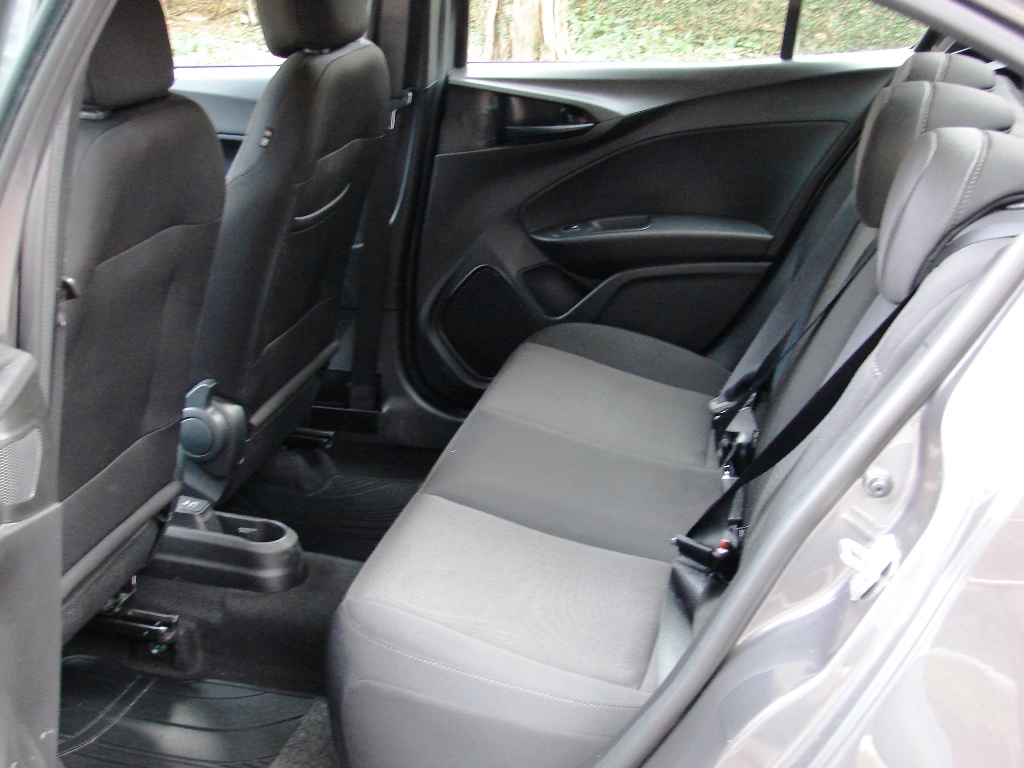 Conheça as diferenças entre o Cronos Drive e Cronos Precision 2024 ...